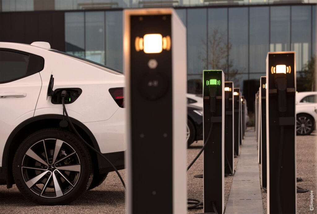 Smappee EV Ultra snellader: extreem snel en veilig EV's opladen